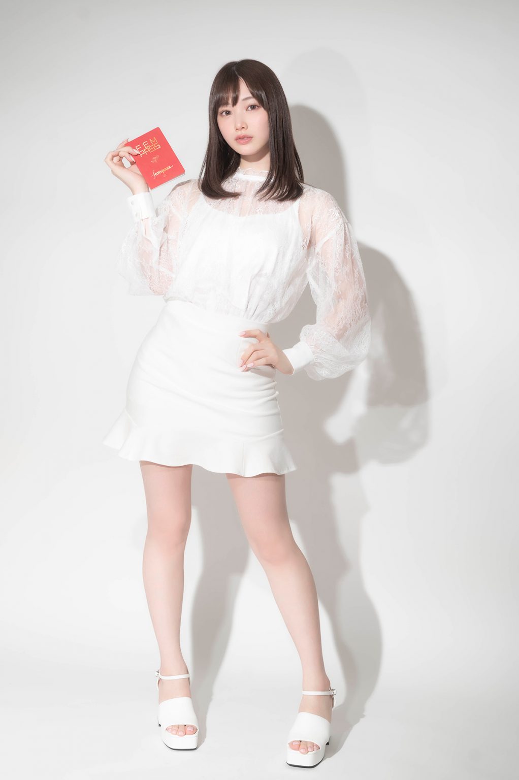 COVER MODEL Vol.28 石川澪「AV撮影はまだ恥ずかしい…。けれど、もっと演技力をつけていろんな作品に出たい！」 - fempass（フェムパス）