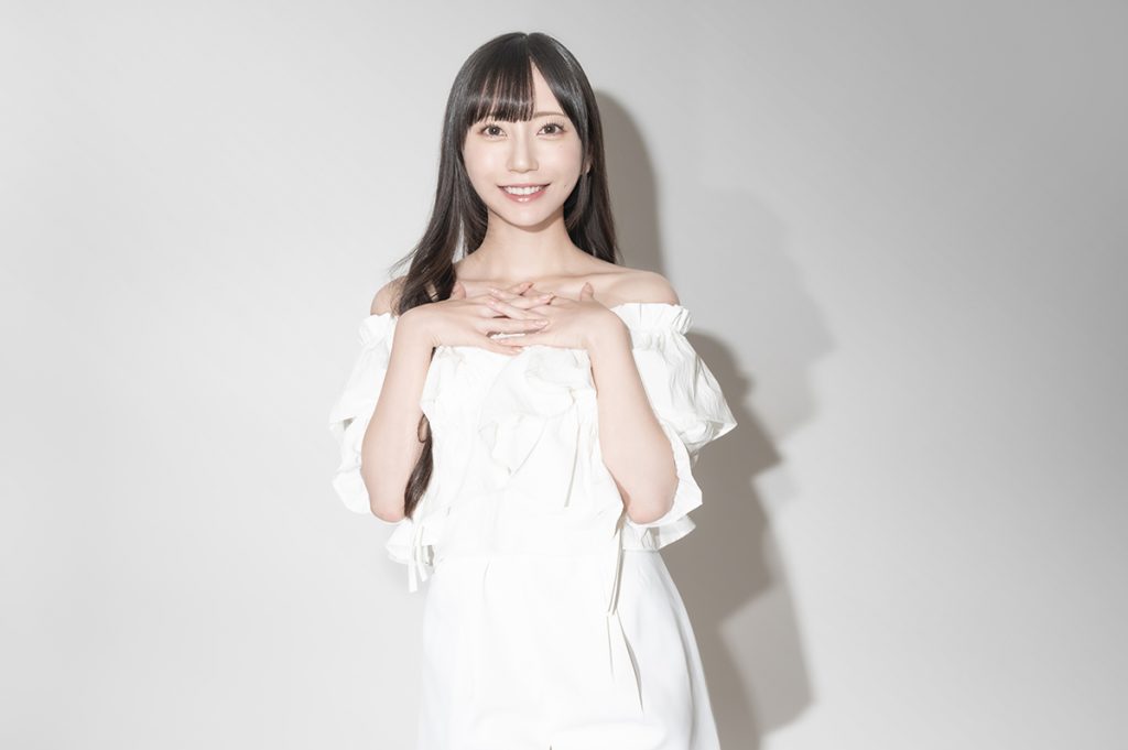 COVER MODEL Vol.37 나나사와 미아모두가 사랑해주고 있으니까, 나도 계속 사랑을 돌려주고 싶다 | AVDBS